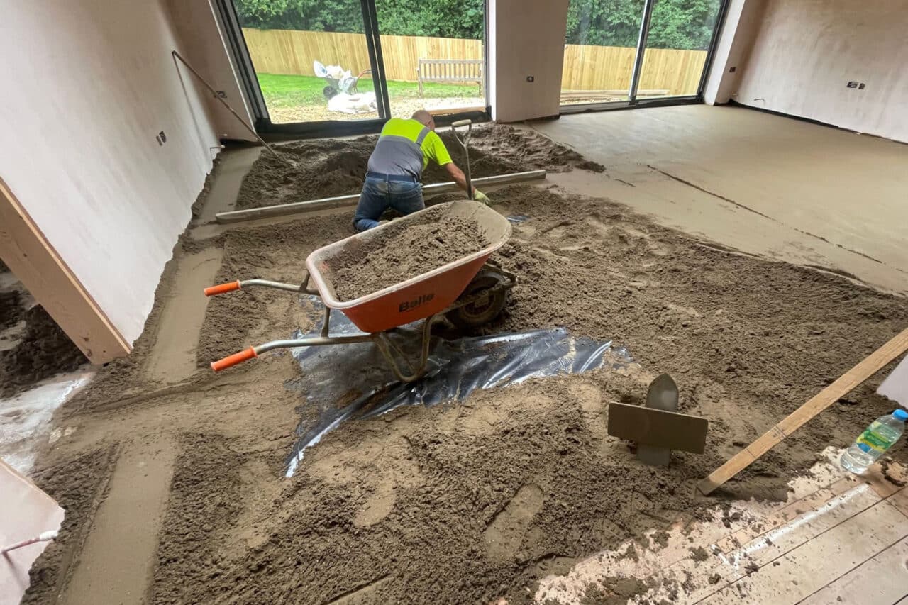 Get a quote from our expert floor screeding team today - 01933 716018
