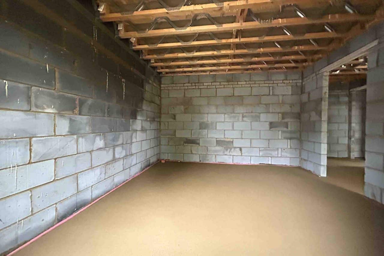 Floor screeding contractors - Kingsley Park - Liberty Floor Screeding ...